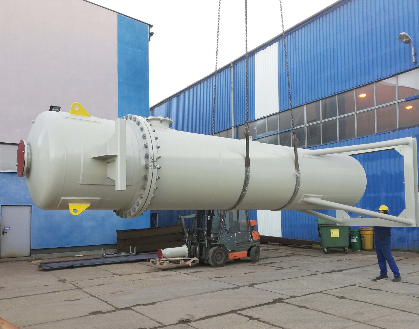 Huta Zabrze - Prefabrykacja Mud Gas Separators - Control Process ...